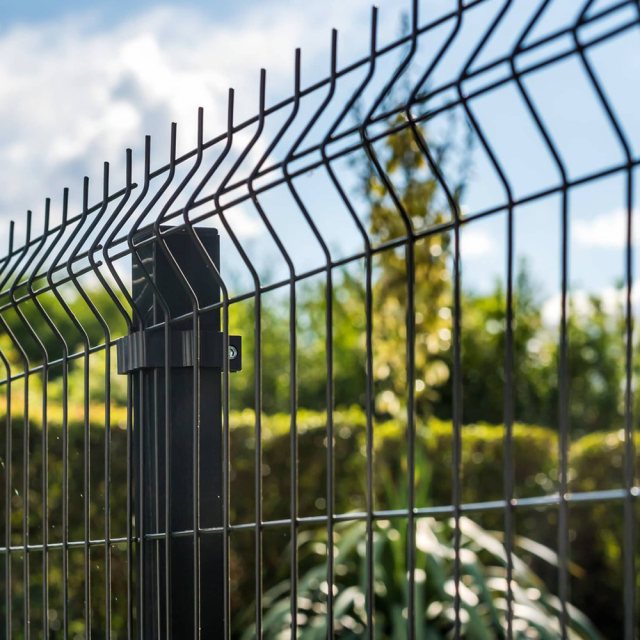 V Mesh Fencing - Industrial Handrail & Safety | BM Steel