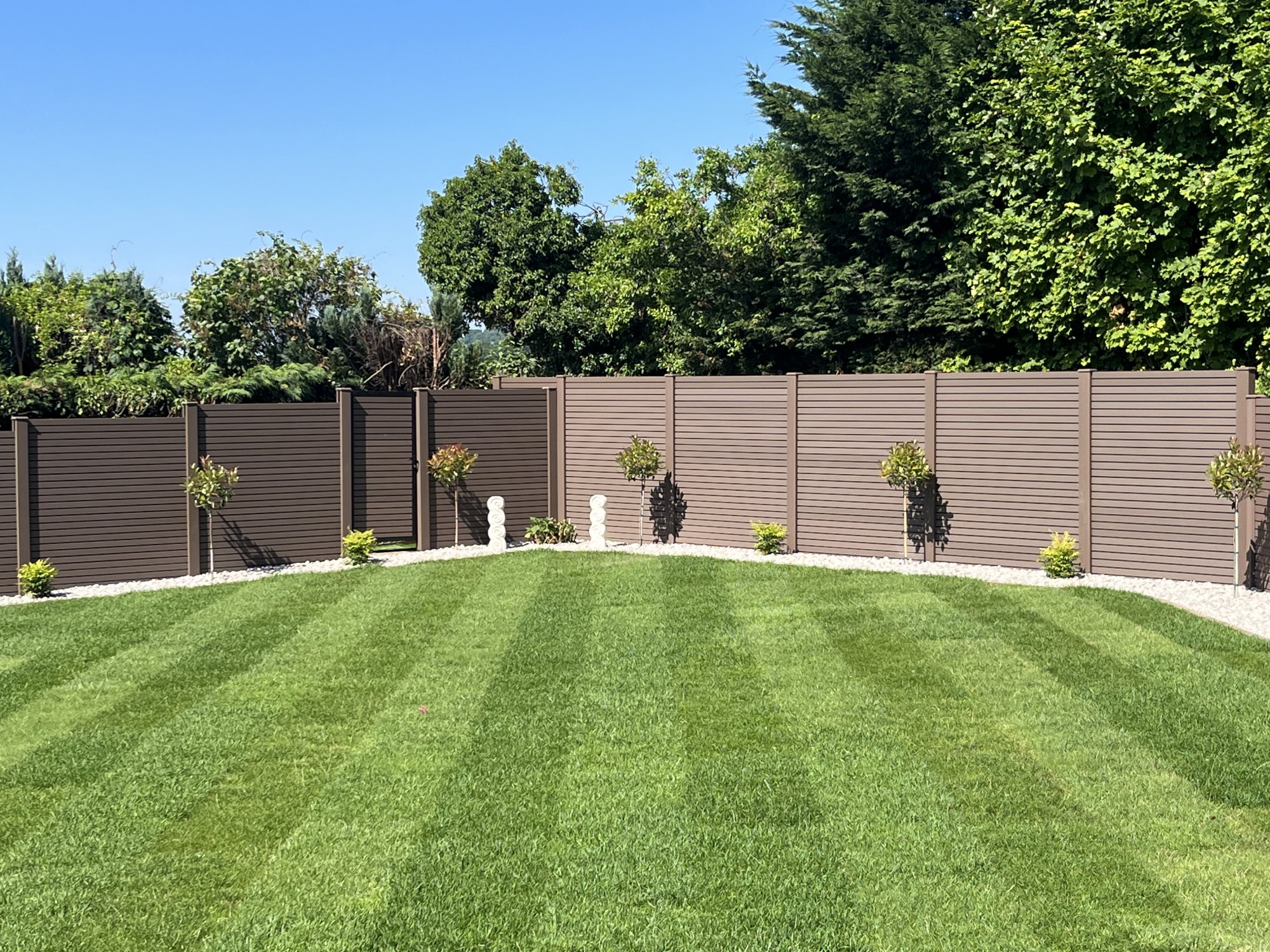 Ecoscape Clarity - Walnut Composite Fence Board | BM Steel