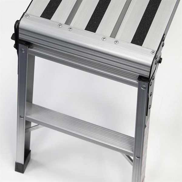 Faithfull - Fold Away Step Up Aluminium L100 x H52 x W30cm | BM Steel