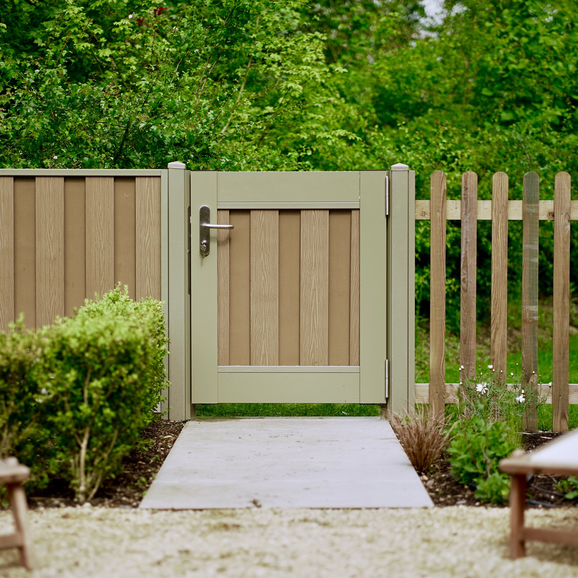 DuraPost® Aluminium Gate Frame - Olive Grey | BM Steel