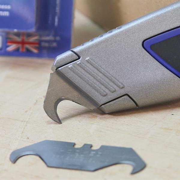 Faithfull - Heavy-Duty Hooked Trimming Knife Blades (Pack 10) | BM Steel
